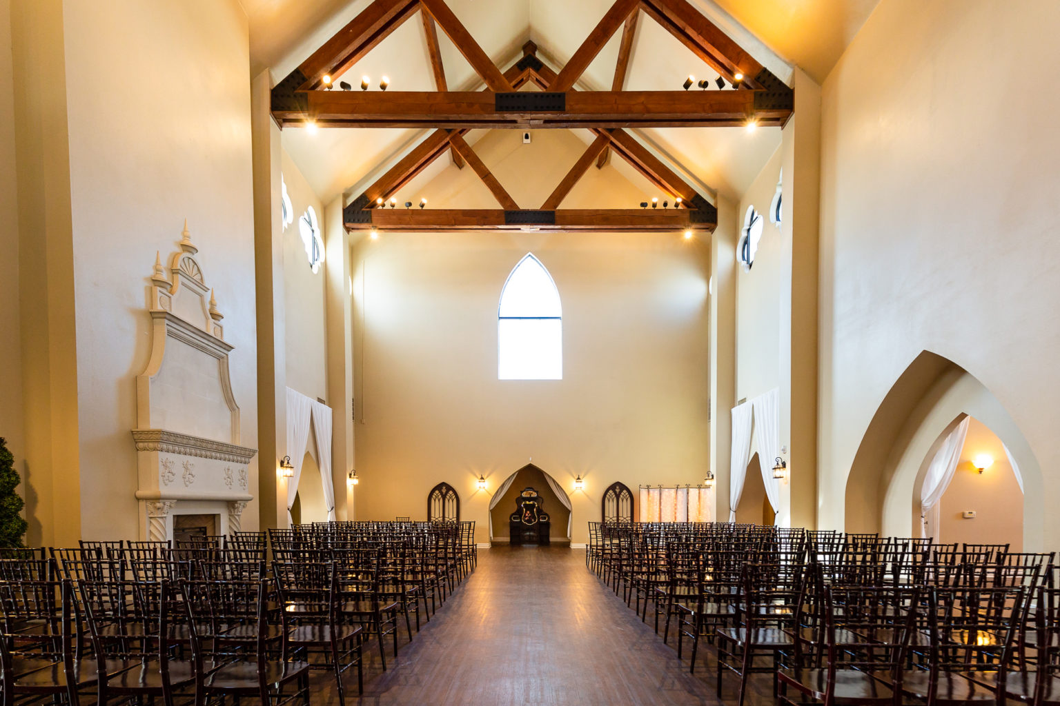 The Castle at Rockwall Wedding Venue • Stefani Ciotti Photography